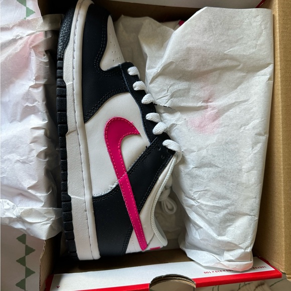 Nike | Shoes | Nike Dunk Low | Poshmark